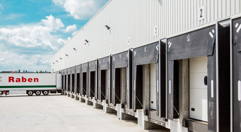 Raben planuje zeroemisyjny magazyn