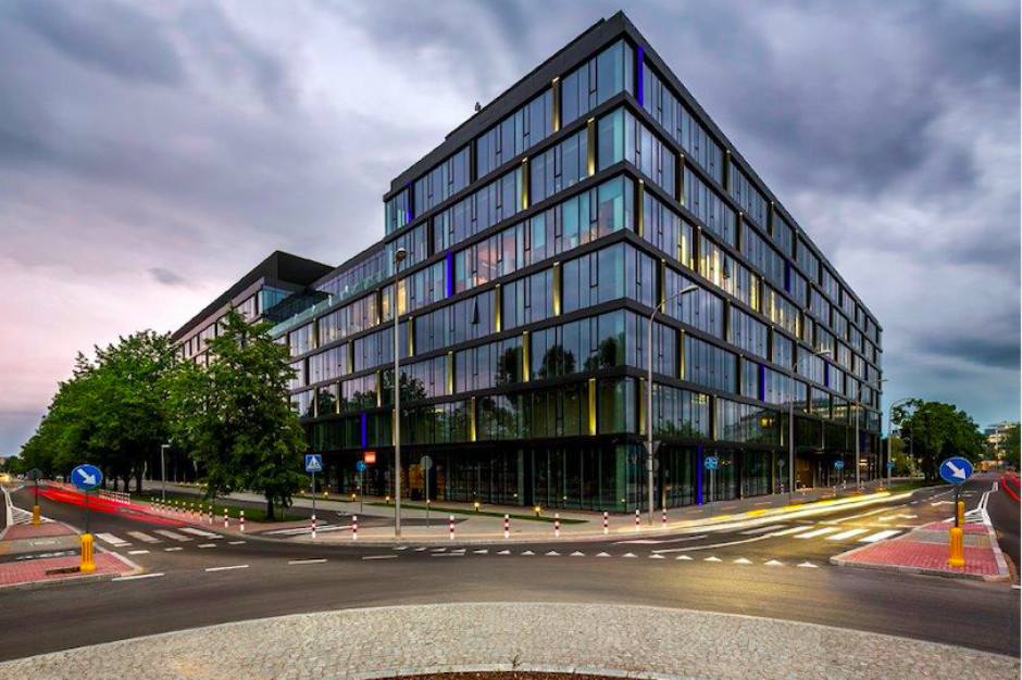 Konstruktorska Business Center z mocnym dopięciem najmu