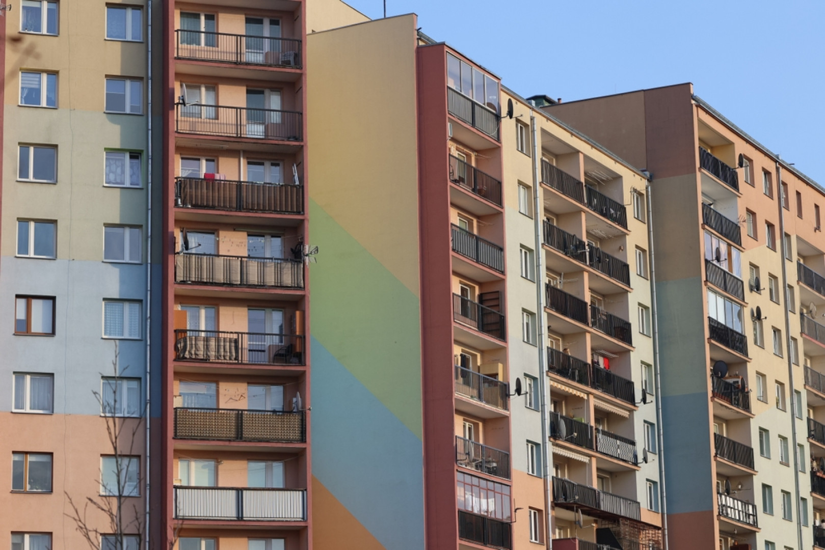 Koniec epoki wielkiej płyty? Ile jeszcze wytrzymają bloki z PRL-u?