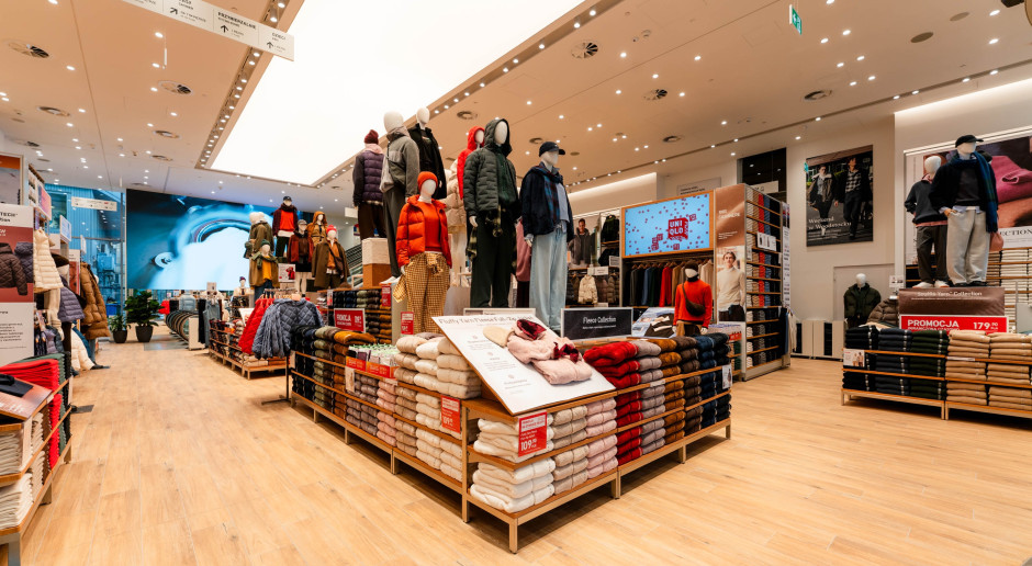 Nowy sklep UNIQLO w Warszawie już otwarty. Zaglądamy do środka