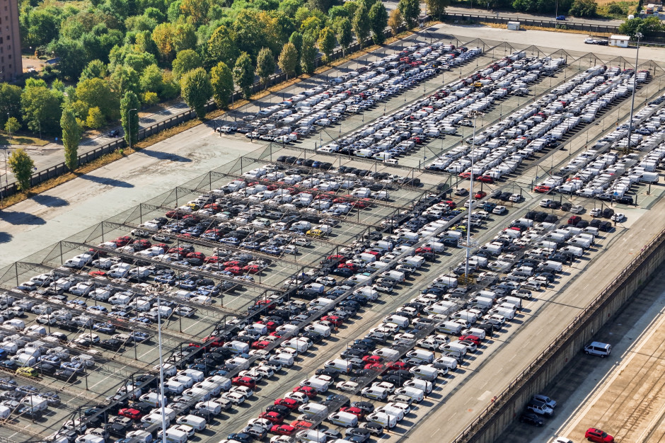 Śląska fabryka zmotoryzowała Polskę. Dziś zapowiada wielkie zwolnienia
